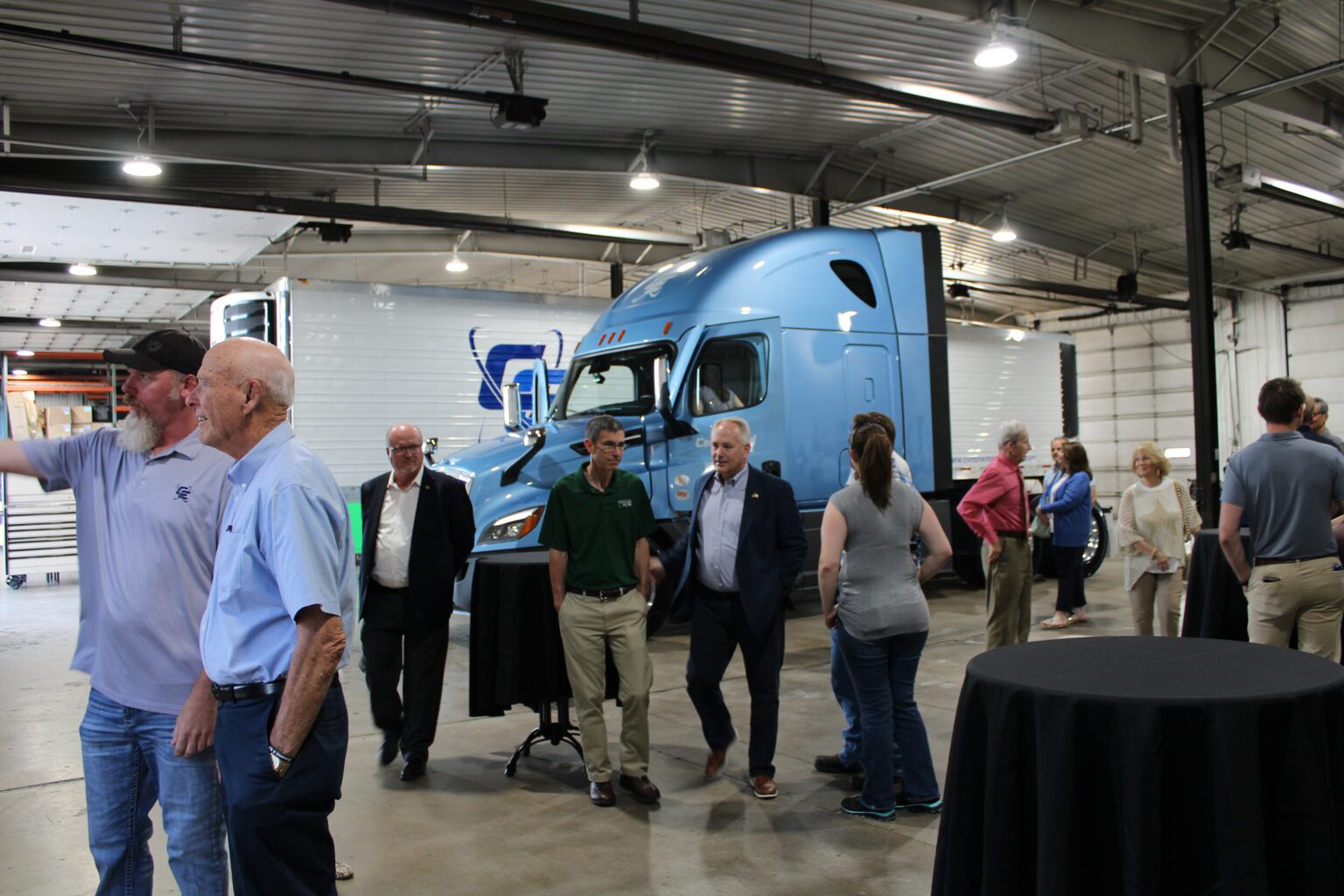 Continental Express Celebrates 40th Anniversary with Open House ...
